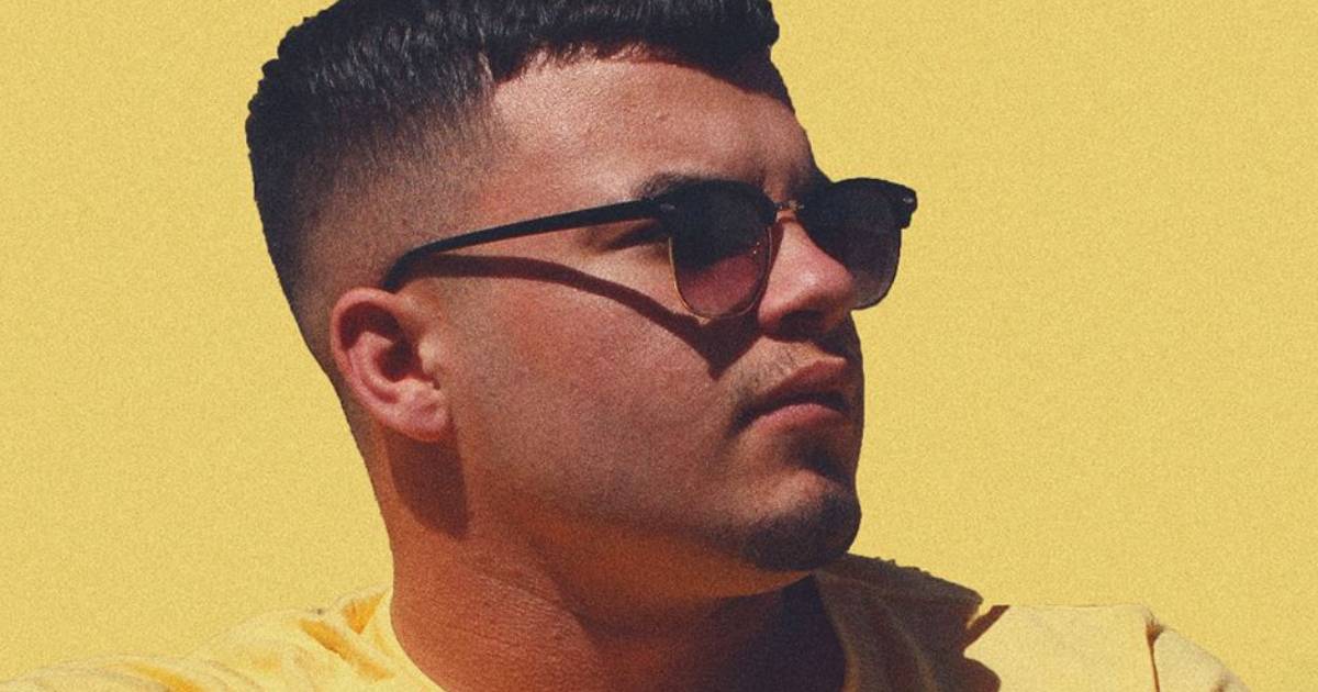 Bil-Filmat: Il-Kantant Kyle Cutajar Jaqbad Man-Nanna U L-Bużnanna
